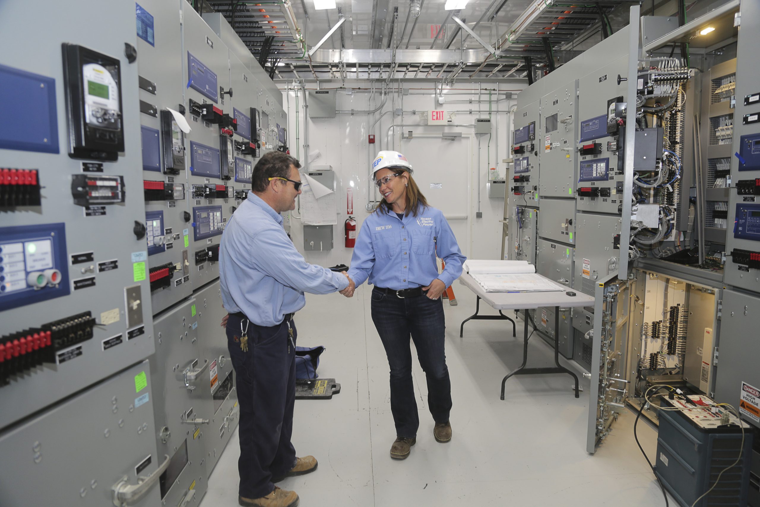 From student intern to CEO, new leader takes helm of Tucson Electric ...