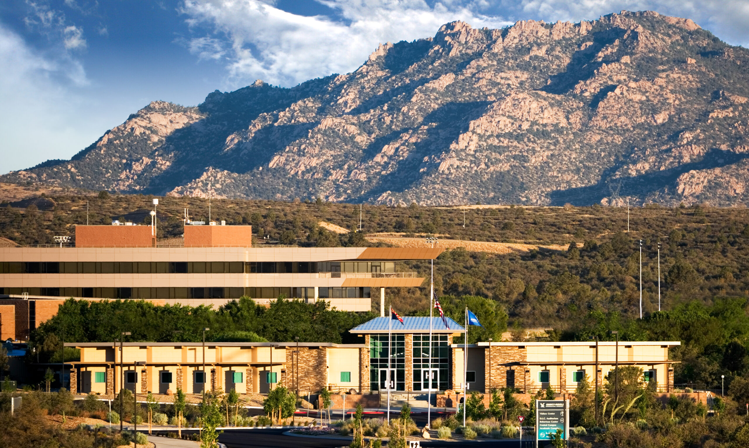 Arizona’s Embry-Riddle chosen for air traffic controller training ...